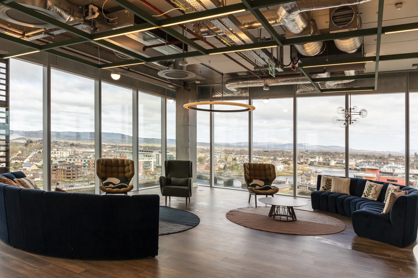 Verizon 1 BQ Fit-out | Sectors | Flynn